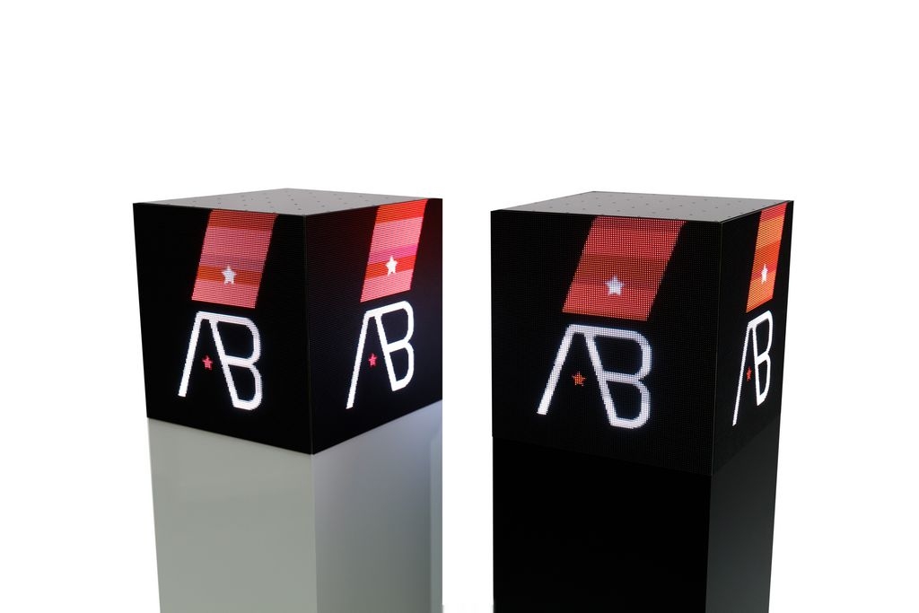 Display Plinths and pedestals ️ Art Plinths for Sale | Exhibition ...